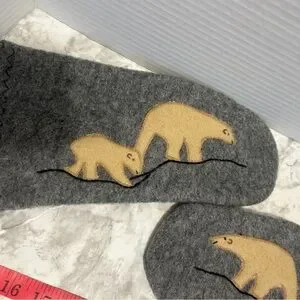 Accessories | Vintage Handmade Wool Mittens Gray With Cream Polar Bear ...